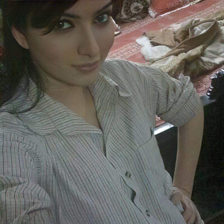 Sara Chaudhry - biography and personal life